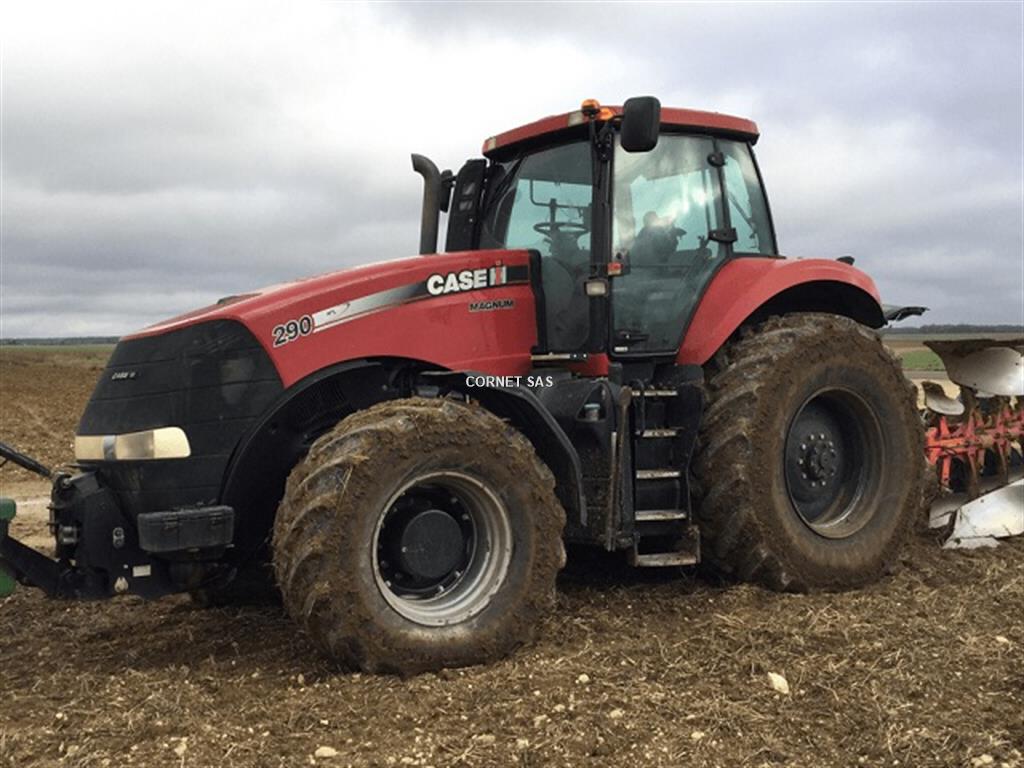 CASE IH MAGNUM 290 d'occasion - Tracteur agricole - 290 ch - 2013