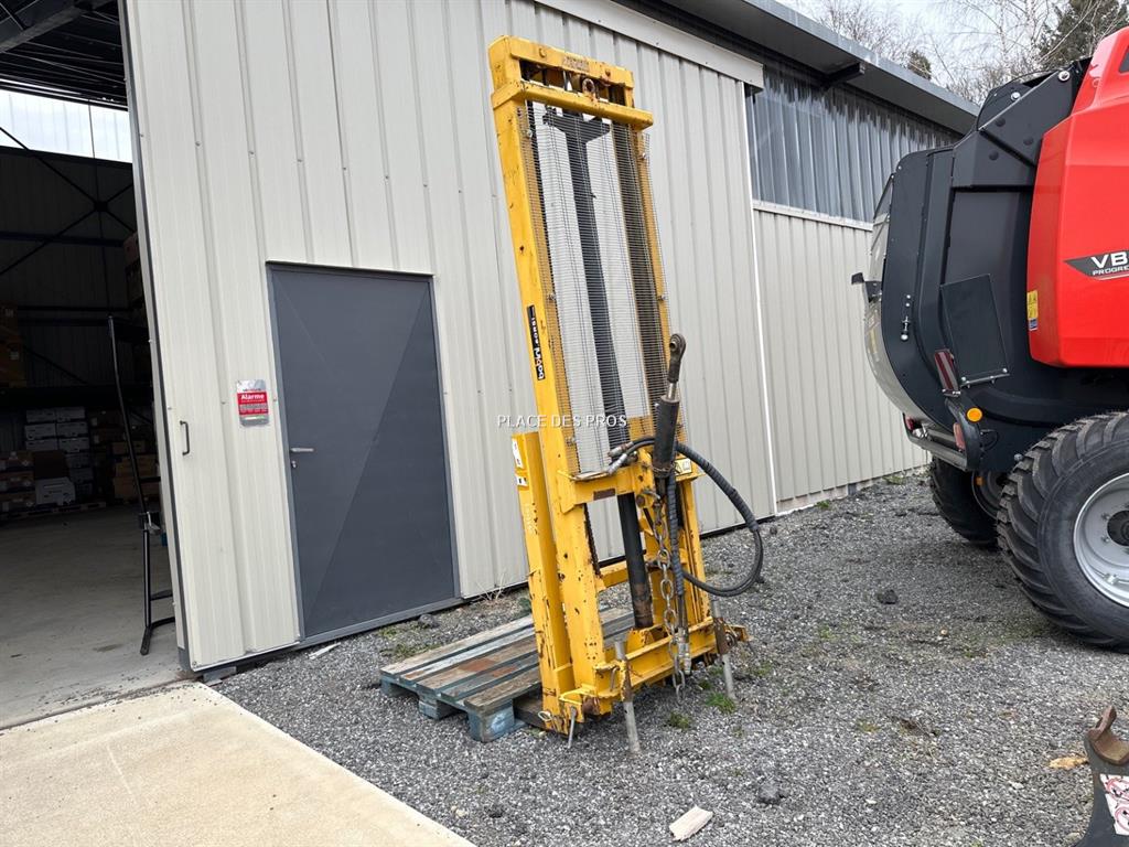 ORSI PORTE-PALETTE HS 15 380 ORSI d'occasion - Autres matériels de ...