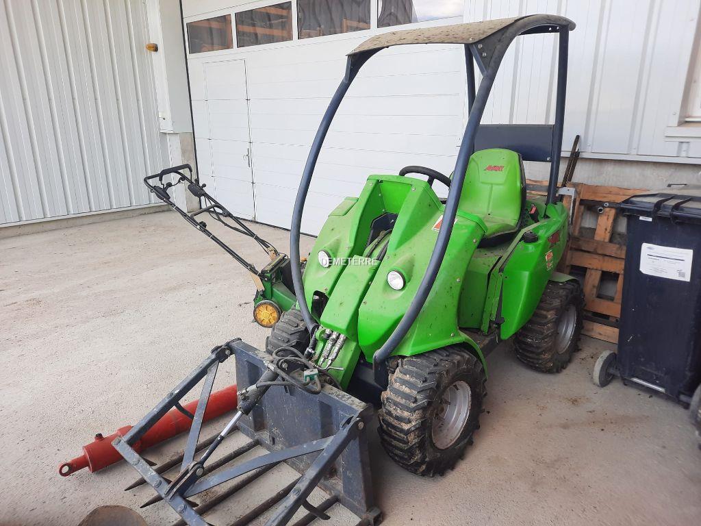 AVANT 220 d'occasion - Mini-chargeur - 20 - 2011