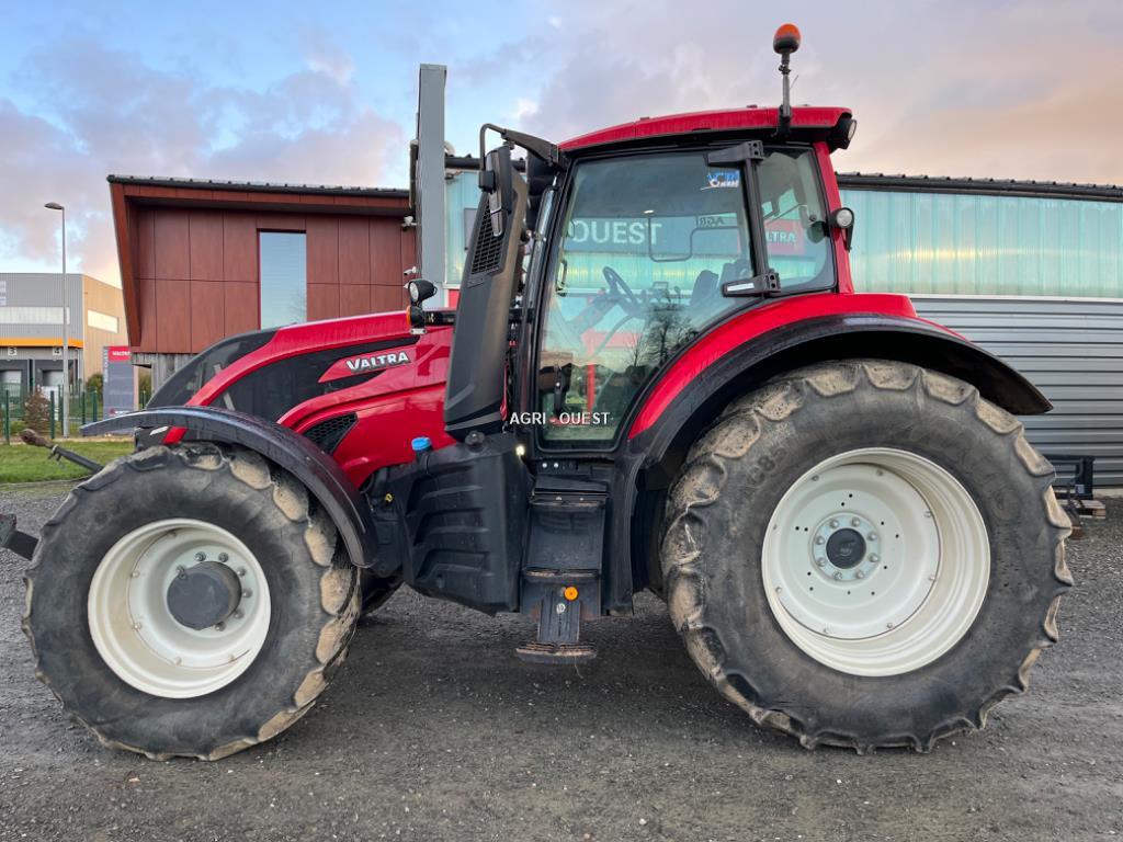 VALTRA T144 d'occasion - Tracteur agricole - 145 ch - 2019