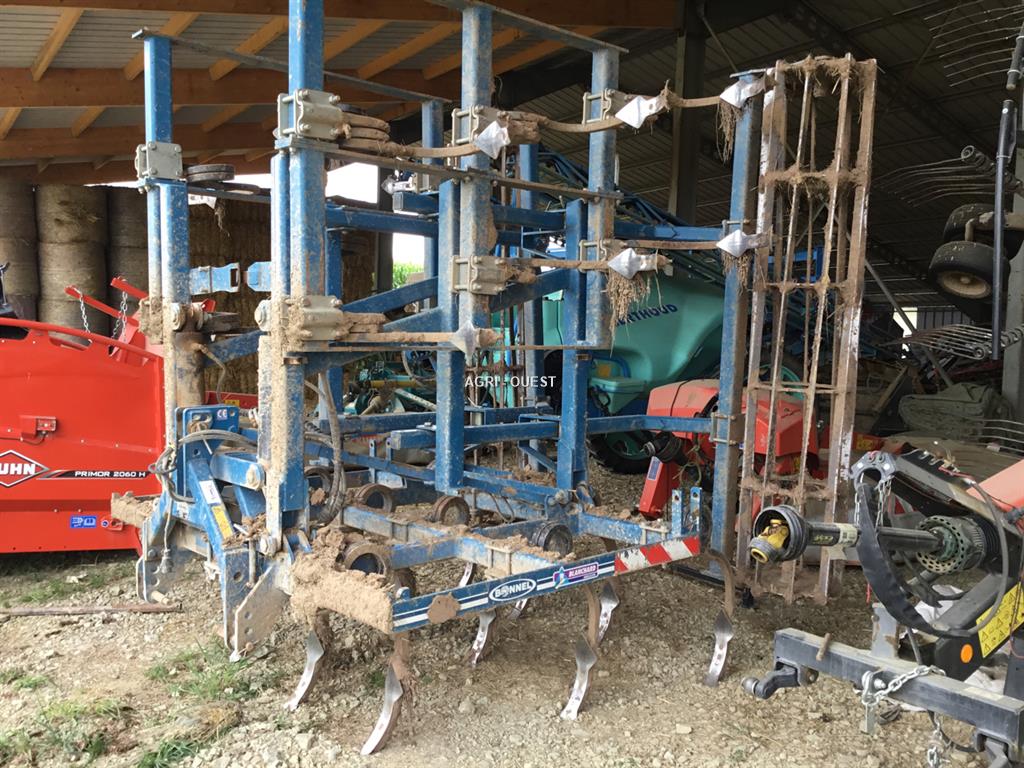 BONNEL MULTICULTOR d'occasion - Déchaumeur à dents - 2017