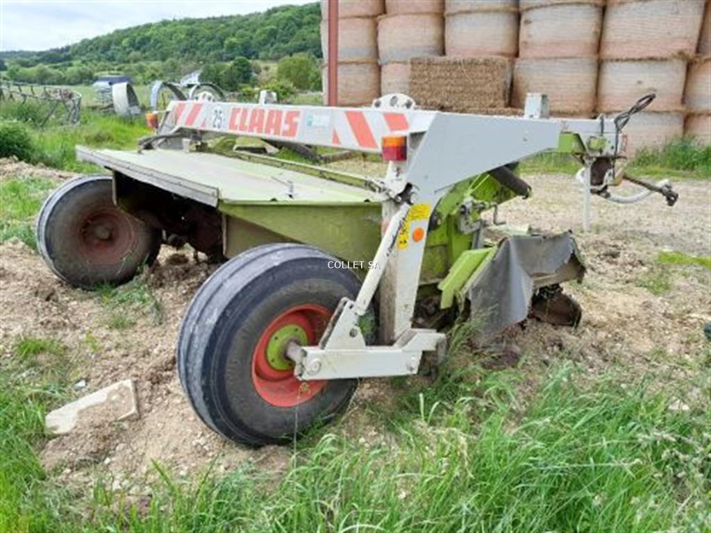 CLAAS DISCO 3000 d'occasion - Faucheuse rotative - 2004