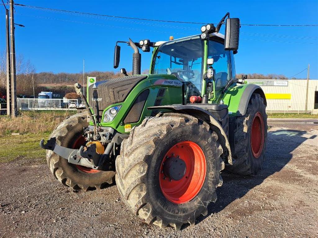 FENDT 724 S4 d'occasion - Tracteur agricole - 240 ch - 2019