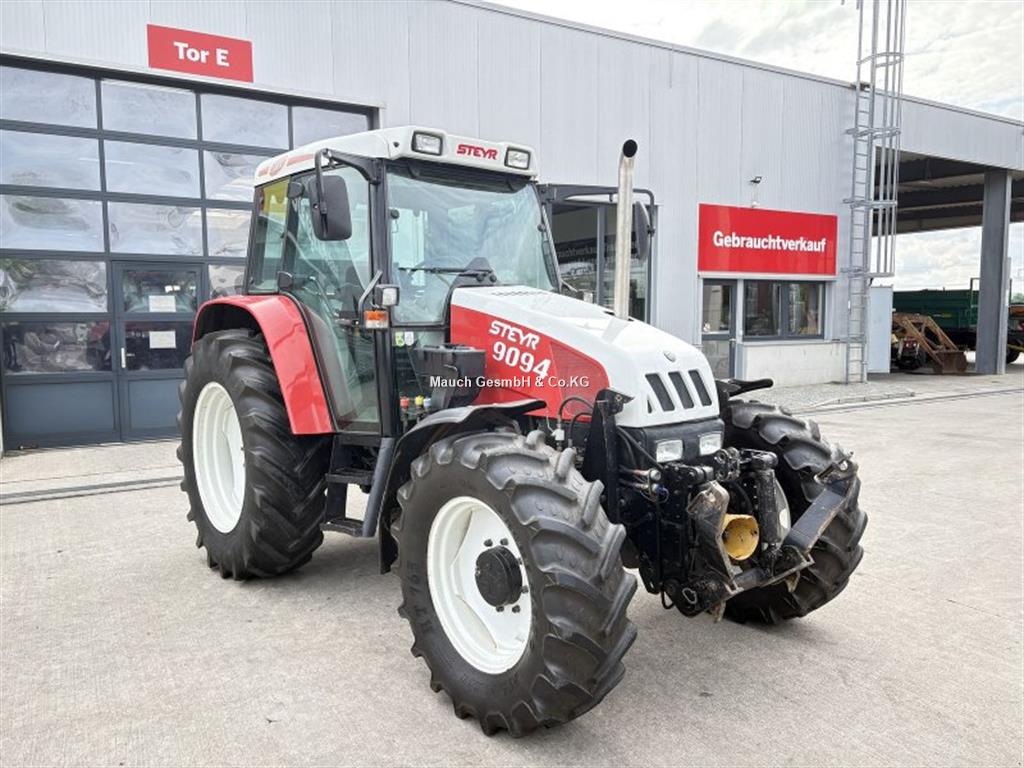 STEYR M 9083 d'occasion - Tracteur agricole - 83 ch - 1996