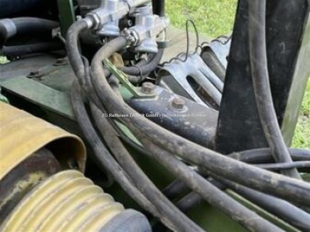 KRONE CV 150 XC d'occasion - Presse Moyenne Densité - 2011